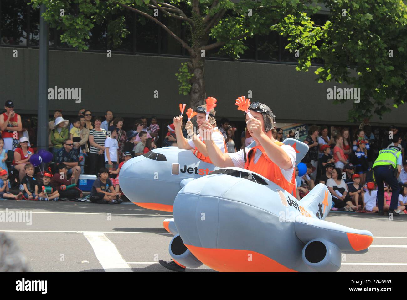 Christmas parade in Auckland. New Zealand. 20 Nov. 2011 Stock Photo - Alamy
