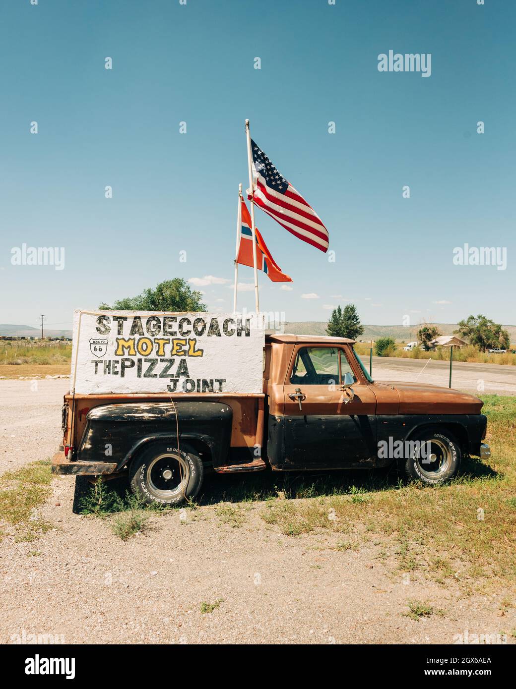 Old stagecoach sign hi-res stock photography and images - Alamy