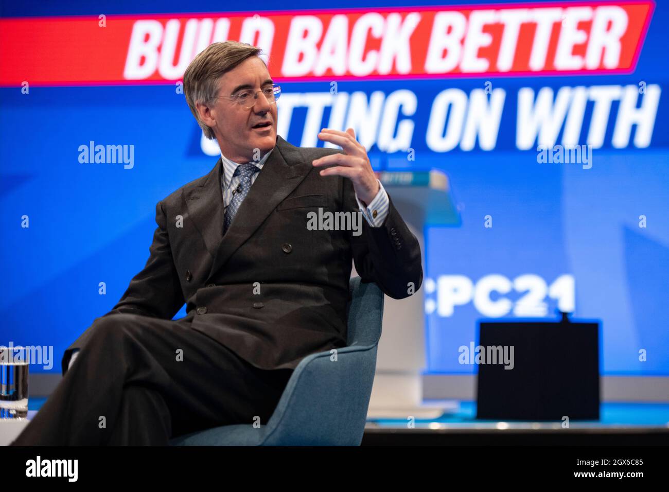 Manchester, England, UK. 4th Oct, 2021. PICTURED: Rt Hon Jacob Rees ...