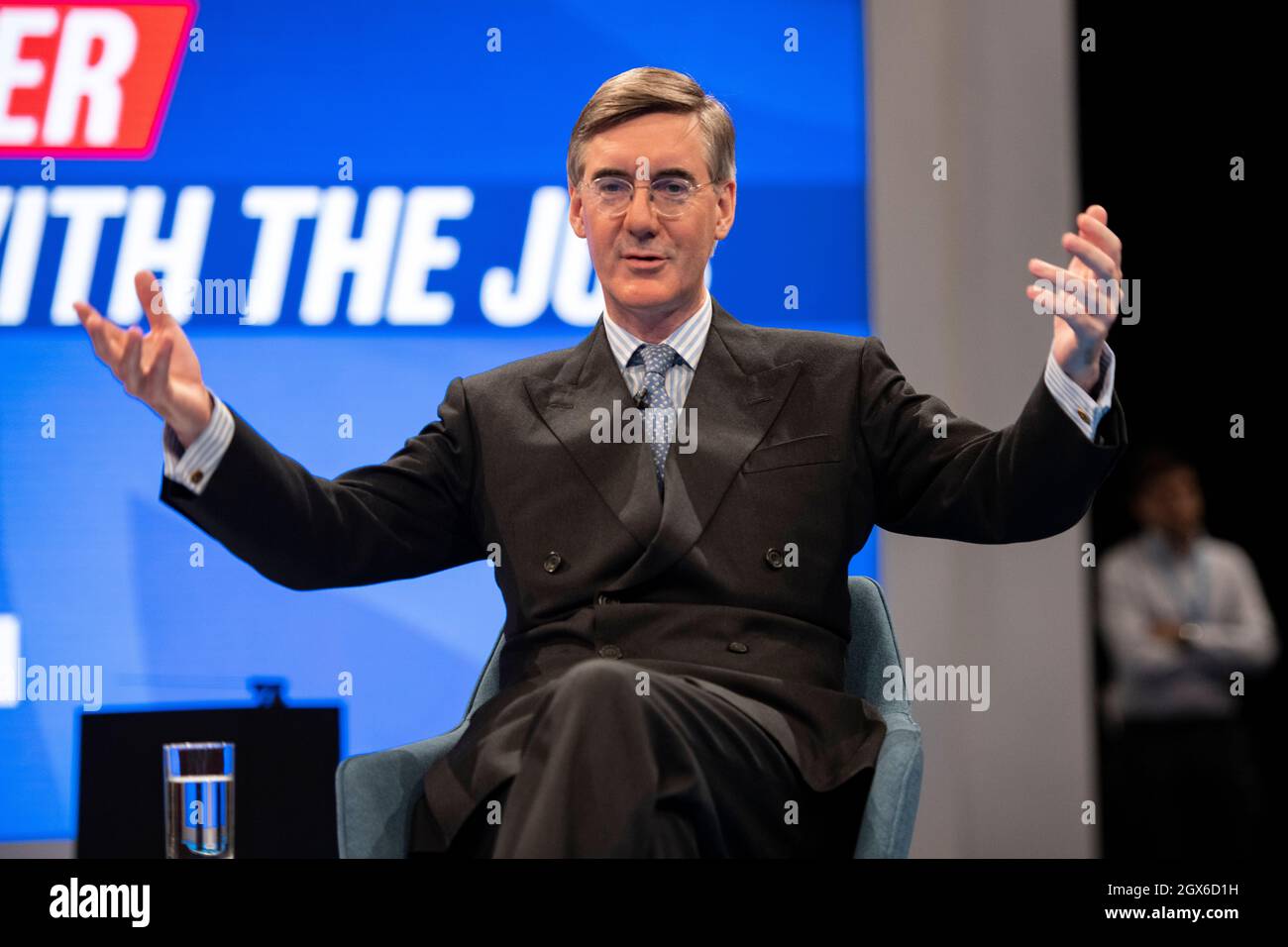 Manchester, England, UK. 4th Oct, 2021. PICTURED: Rt Hon Jacob Rees ...