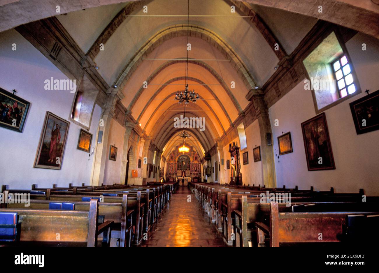 Interior of Mission San Carlos Borromeo de Carmelo, Carmel-by-the-Sea ...