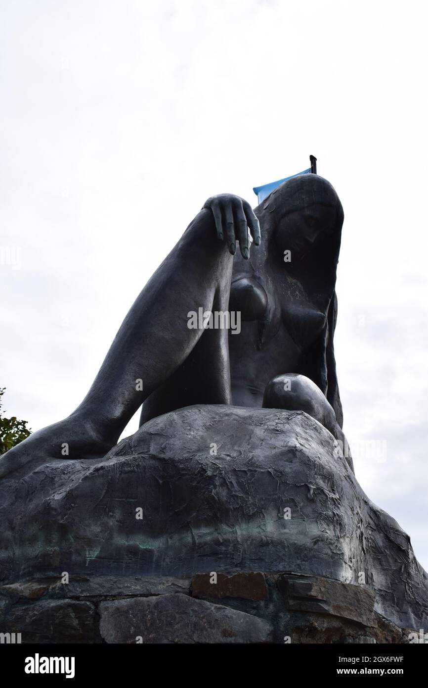 Lorelei statue hi-res stock photography and images - Alamy