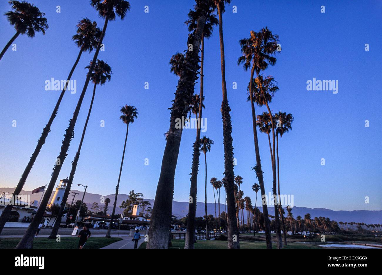 Cabrillo blvd santa barbara hi-res stock photography and images - Alamy