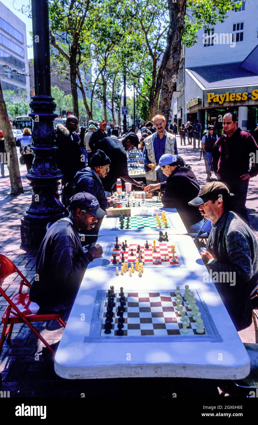 Playing chess in a street of San Francisco, California, USA Stock Photo - Alamy