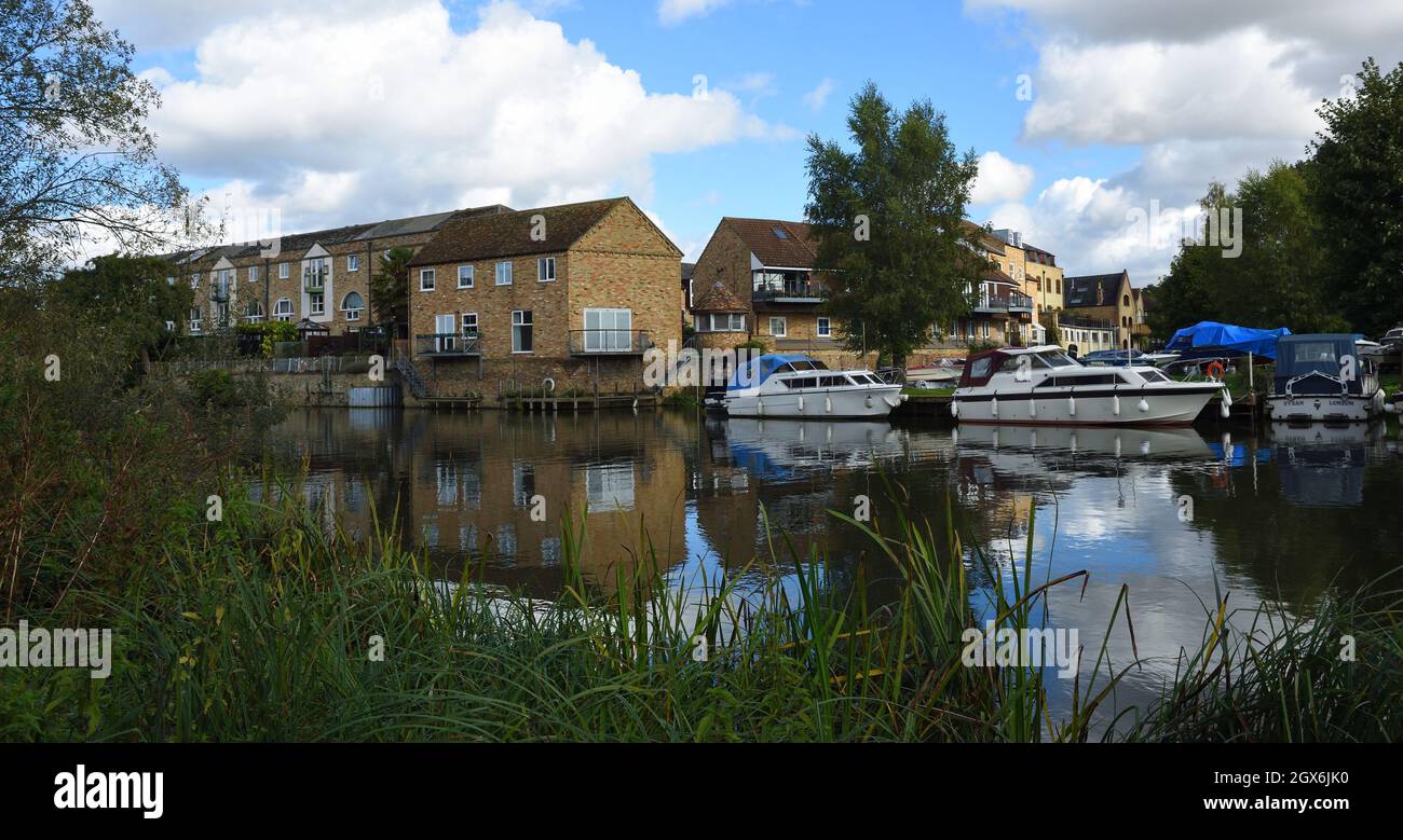 St neots cambridgeshire hi-res stock photography and images - Alamy