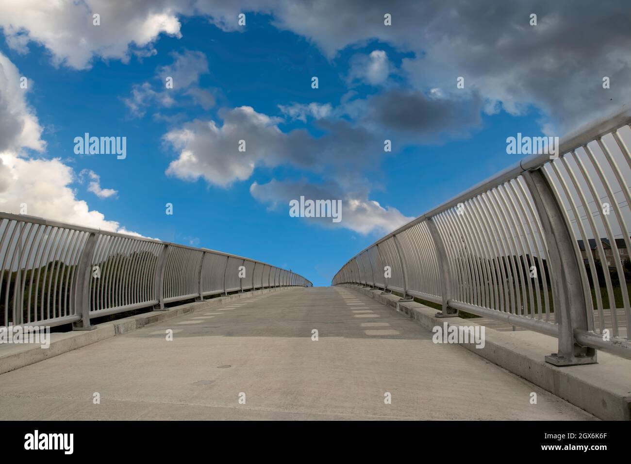 Connecting to land hi-res stock photography and images - Alamy