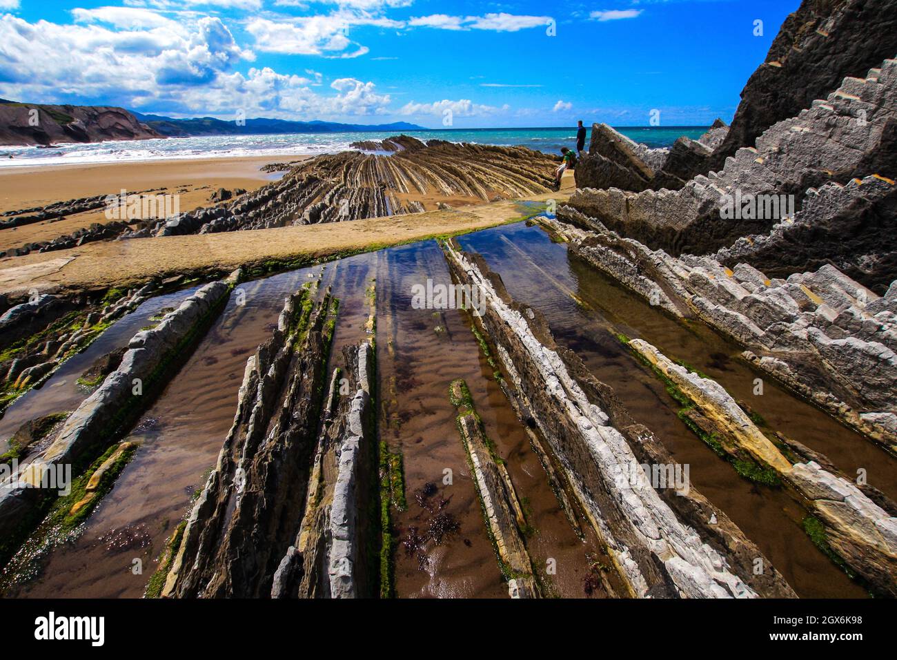Flysch cliffs hi-res stock photography and images - Alamy