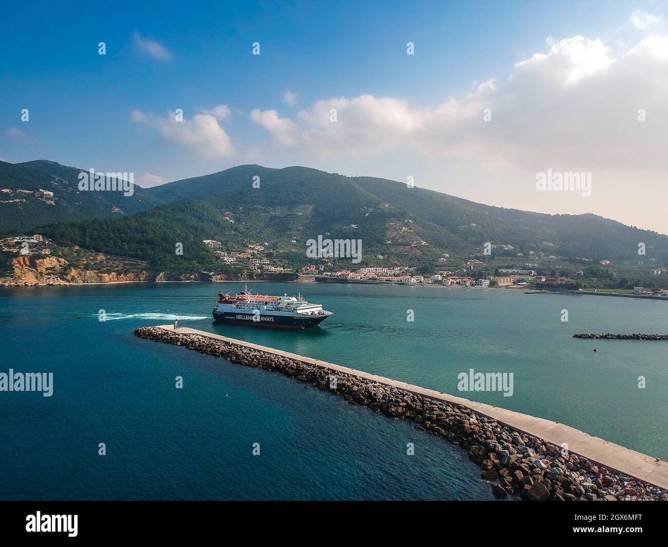 Express Skiathos Ferry boat from Hellenic Seaways company arrives at ...