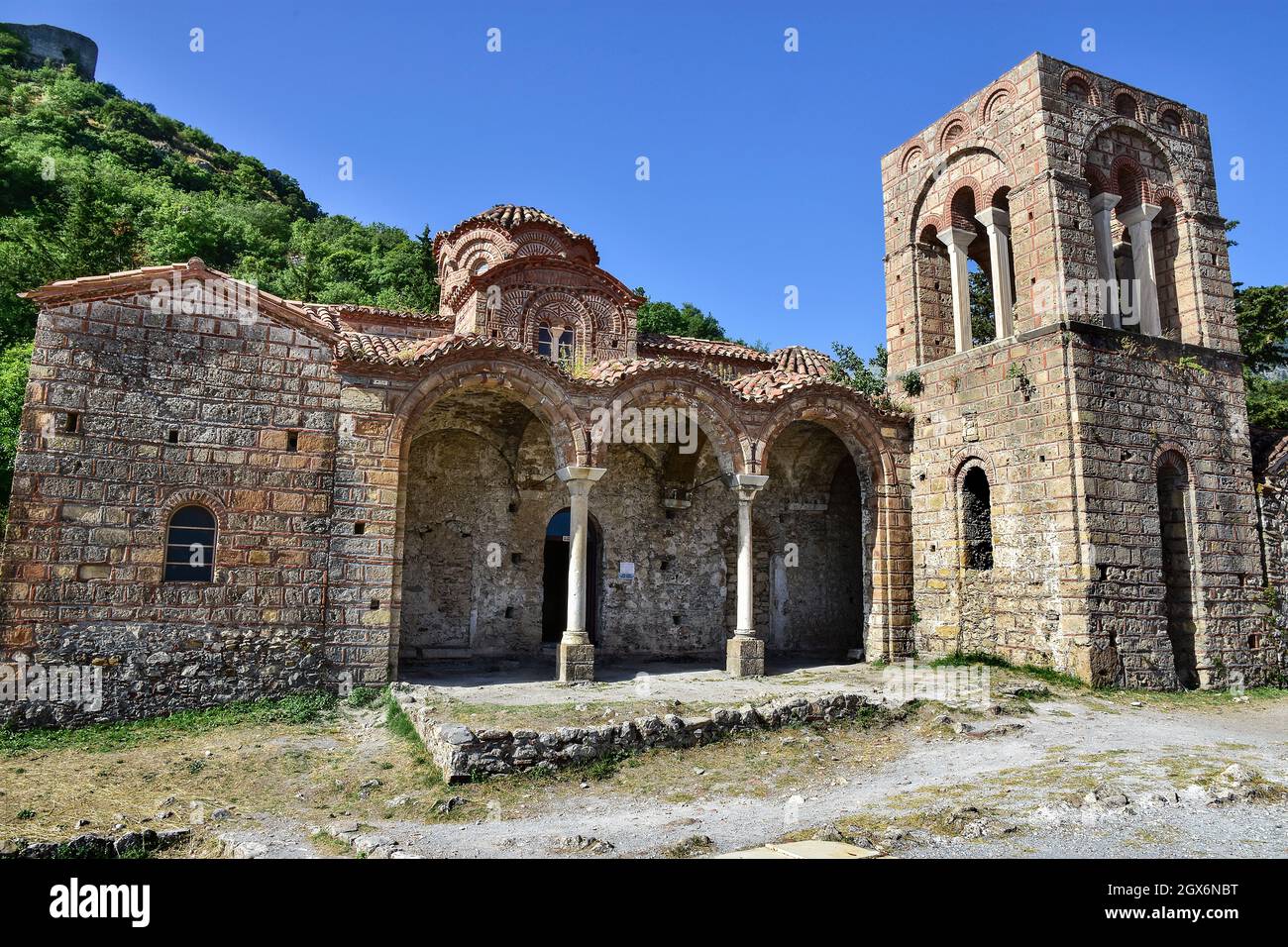 Mystras castle hi-res stock photography and images - Alamy