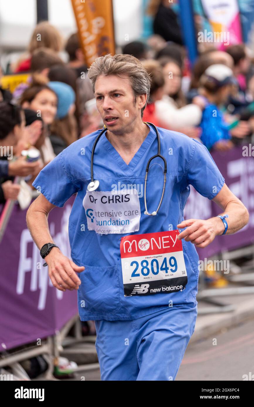 Dr chris mason hi-res stock photography and images - Alamy