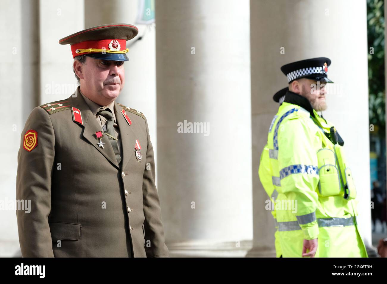Russian army uniform hi-res stock photography and images - Alamy