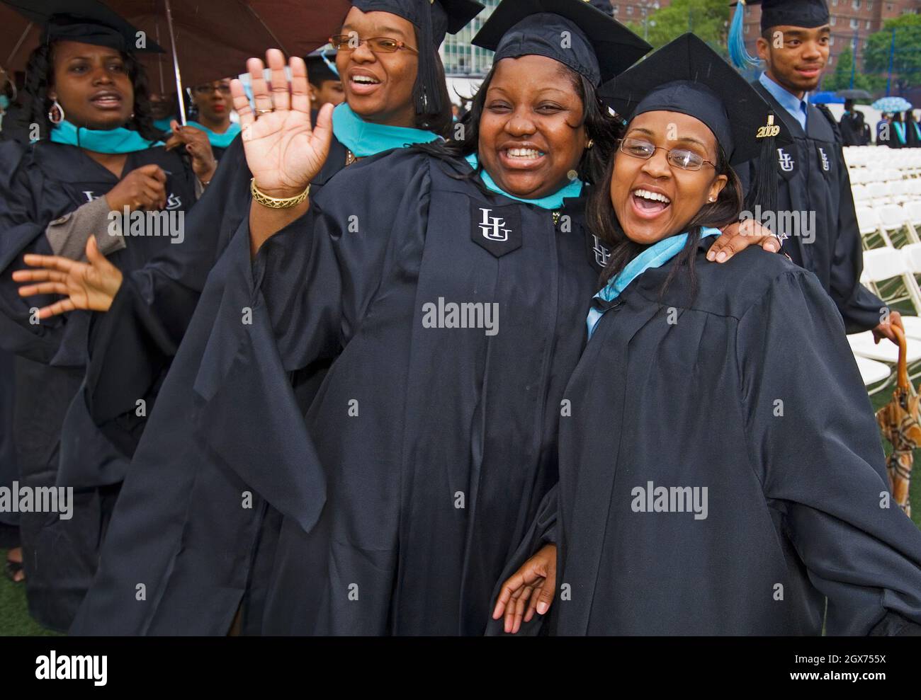 College graduation hi-res stock photography and images - Alamy