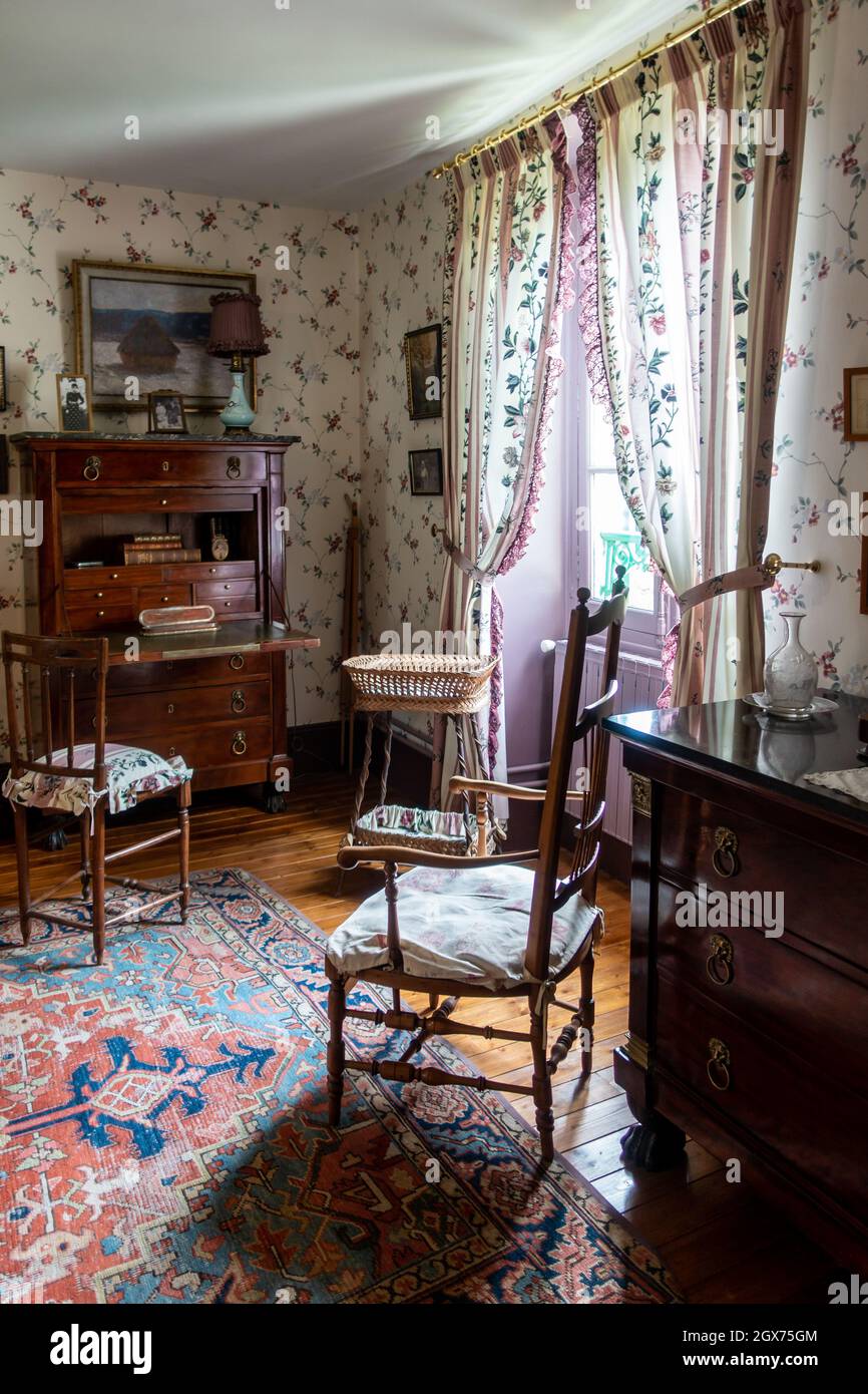 Interior of monets house in giverny hi-res stock photography and images ...