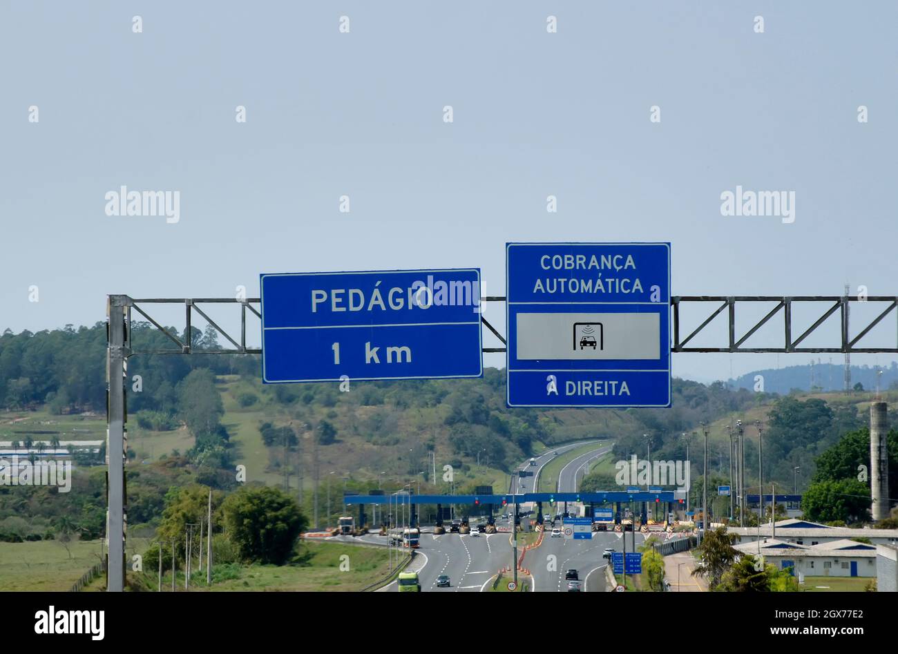 Electronic highway sign hi-res stock photography and images - Alamy