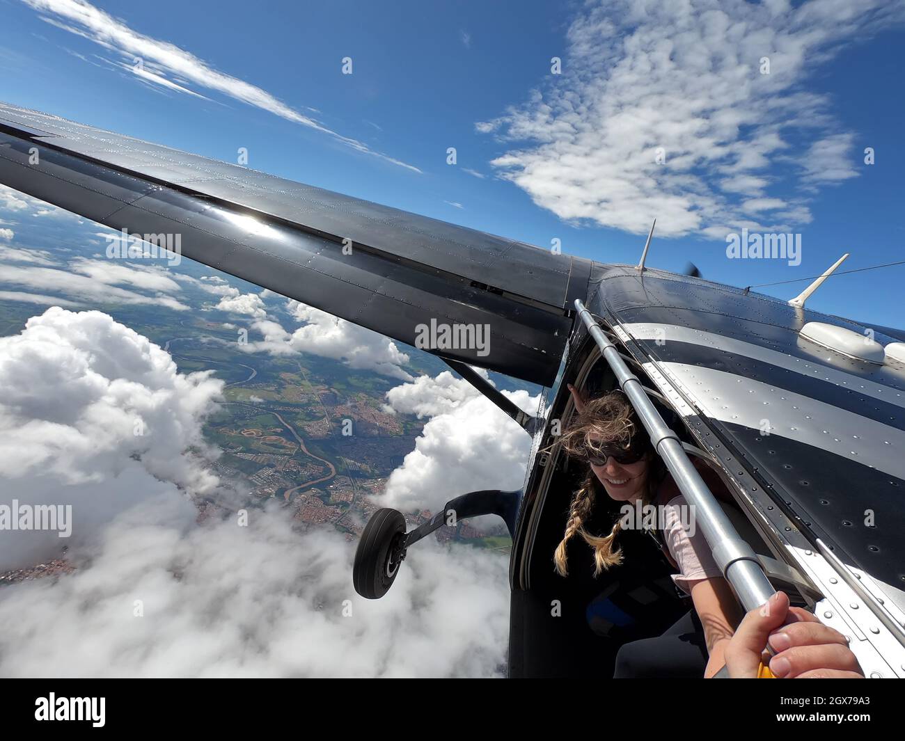 Strong powerful woman hi-res stock photography and images - Alamy