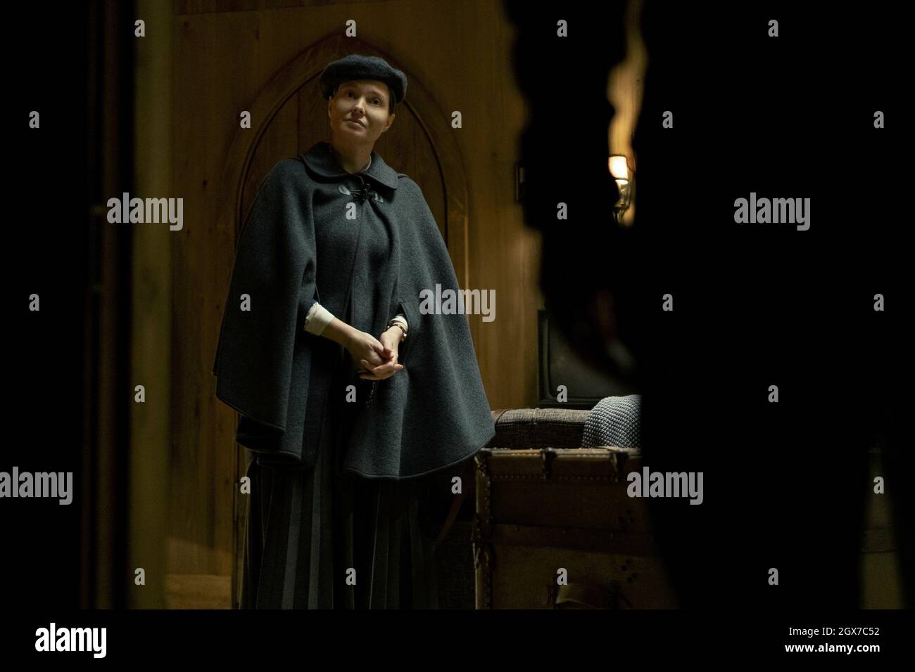 MIDNIGHT MASS, Samantha Sloyan, (Season 1, ep. 101, aired Sept. 24 ...