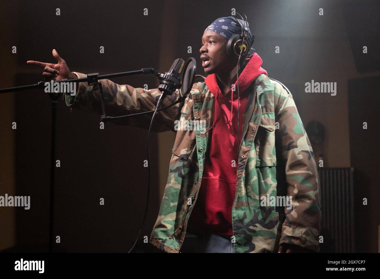 WU-TANG: AN AMERICAN SAGA, Ashton Sanders as Bobby, Protect Ya Neck ...