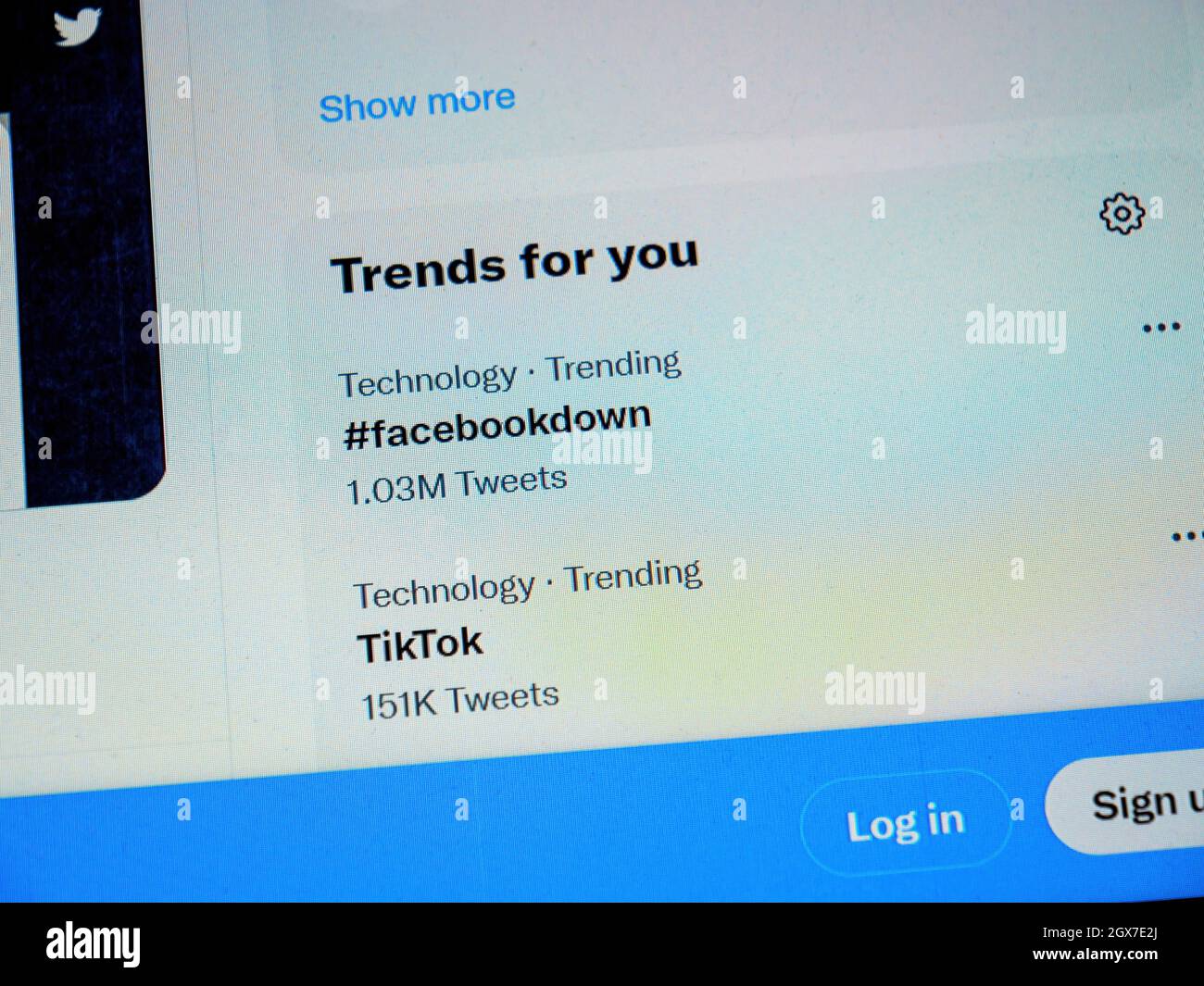 Facebook outage hi-res stock photography and images - Alamy
