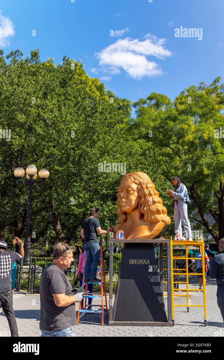 Statue Of The Police Death Violence Victims Placed At Union Square NYC ...