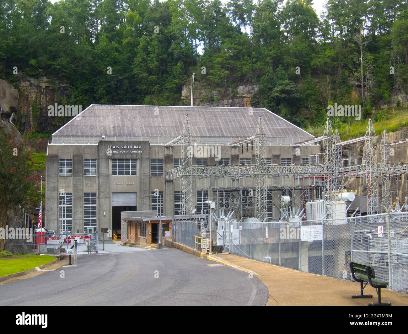 Lewis smith dam hi-res stock photography and images - Alamy