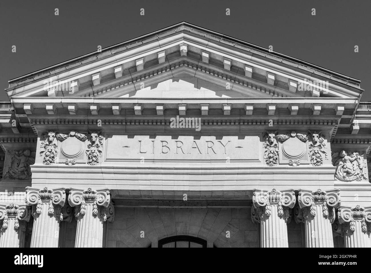 Historic Louisville Public Library - Kentucky Stock Photo - Alamy