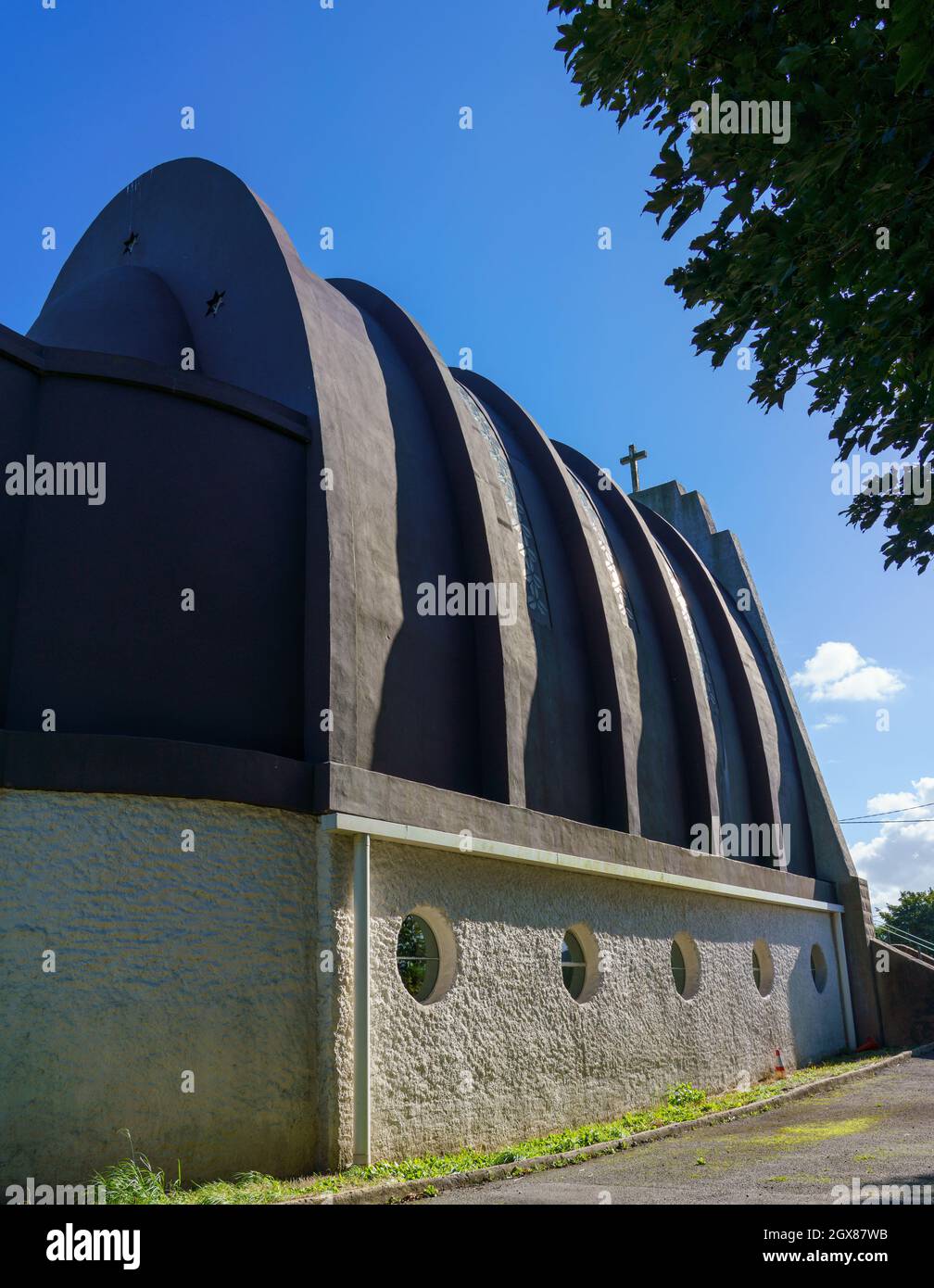 Cross and jewish star hi-res stock photography and images - Alamy