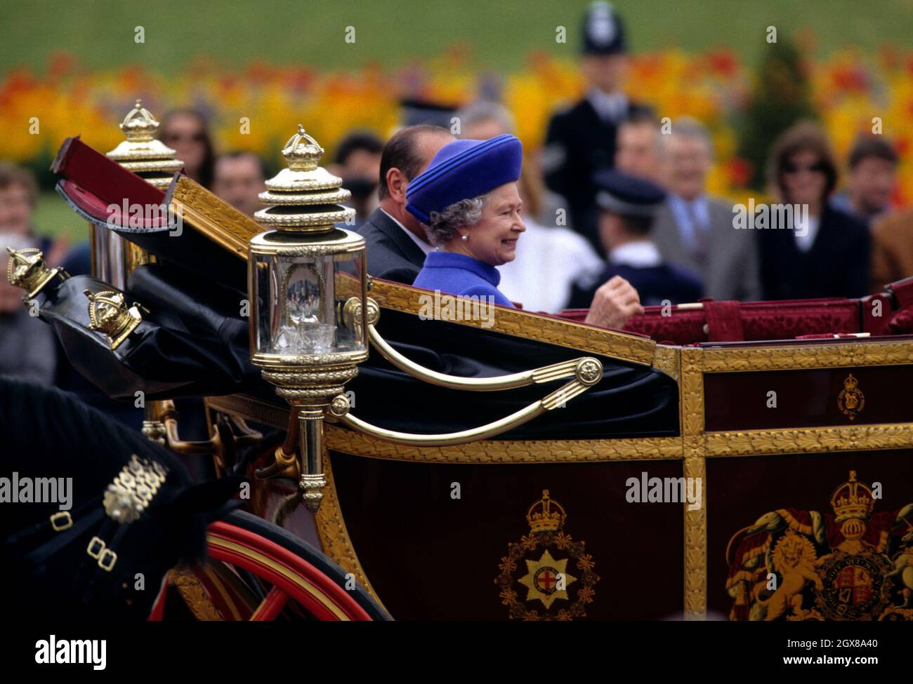 The Queen and French President Jacques Chirac in the 1902 State Landau ...