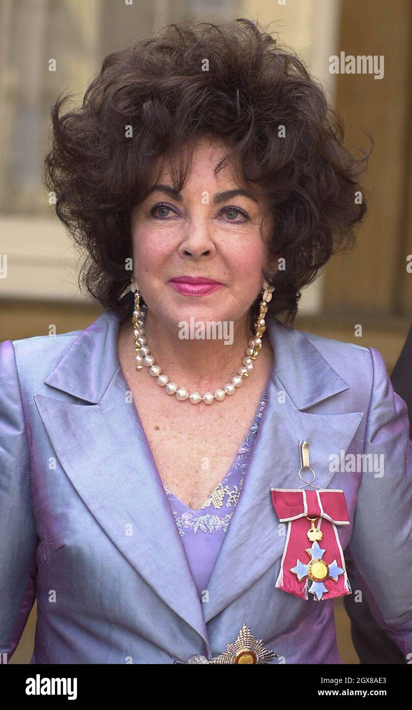 Receiving dame commander order british empire britains queen elizabeth ...