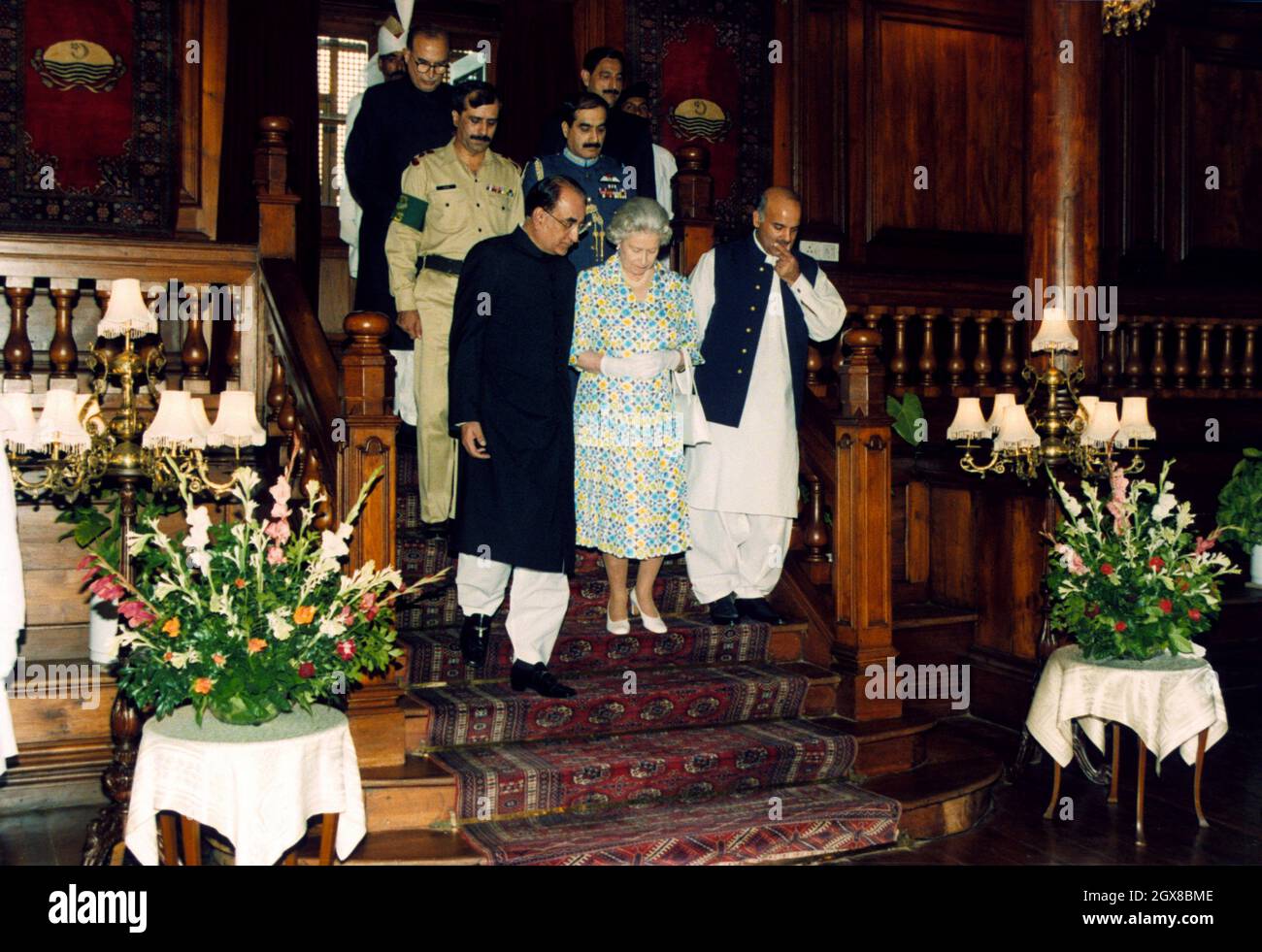 The Queen on her official visit to Pakistan Stock Photo - Alamy