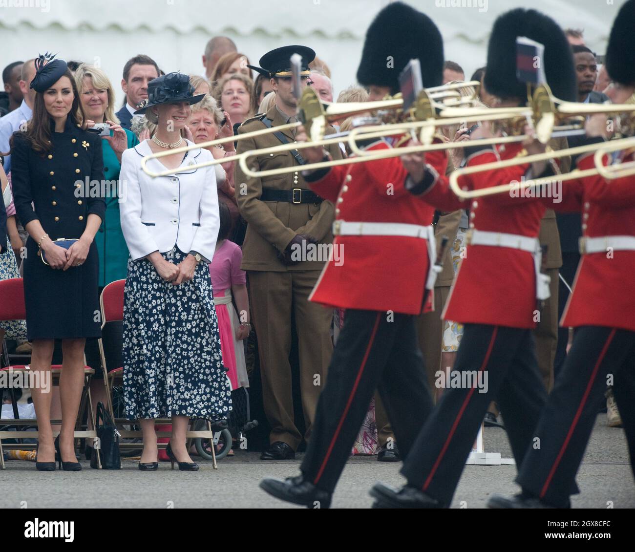 Royal barracks catherine kate middleton hi-res stock photography and ...