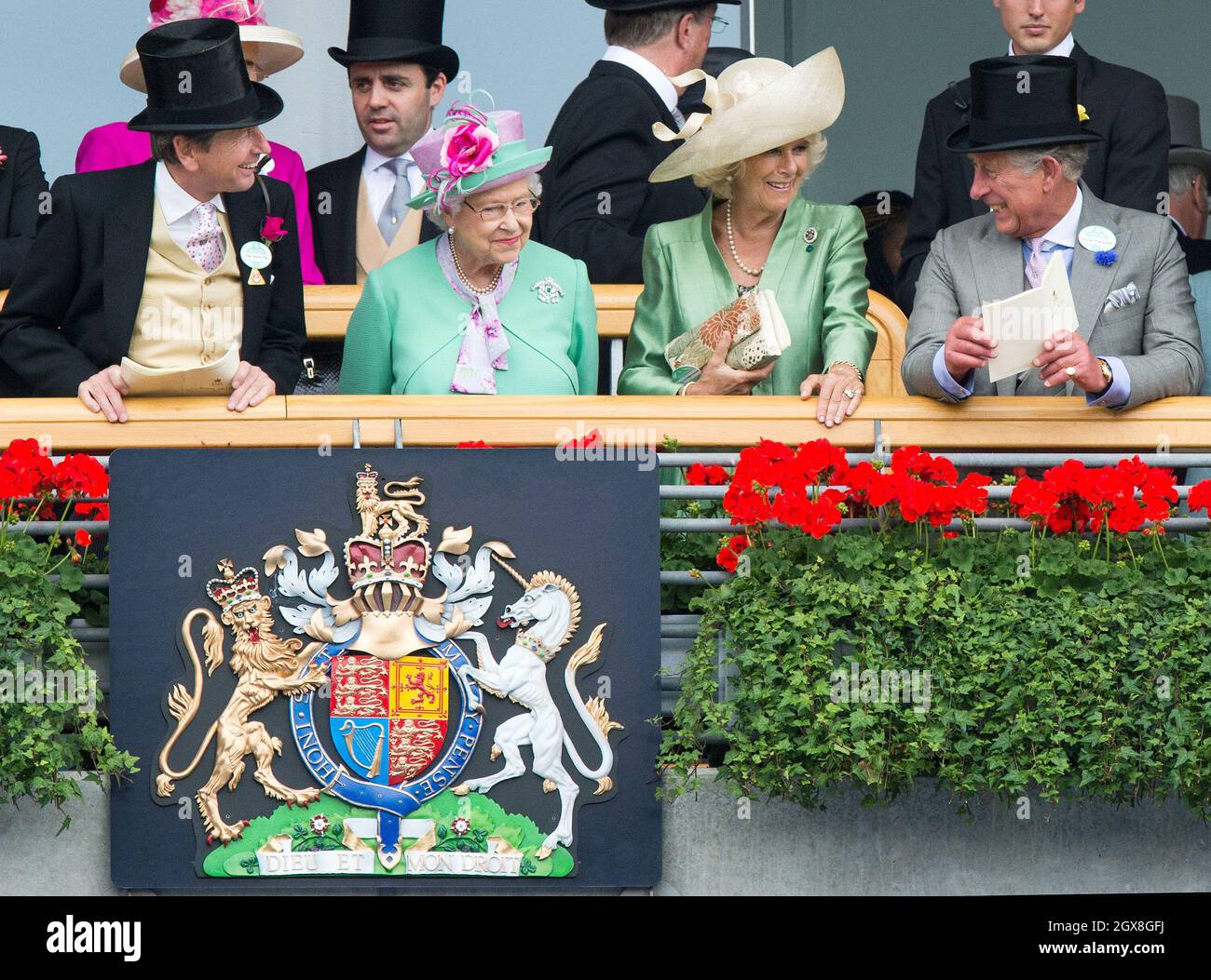 Prince charles prince wales crest hi-res stock photography and images ...