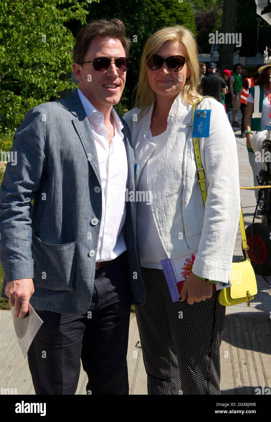 Rob brydon and clare holland hi-res stock photography and images - Alamy