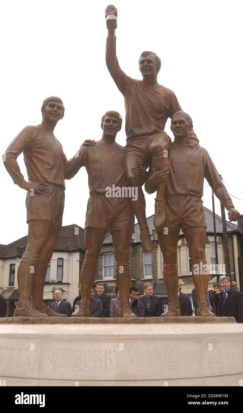 A new four tonne bronze statue is unveiled by the Duke of York outside ...
