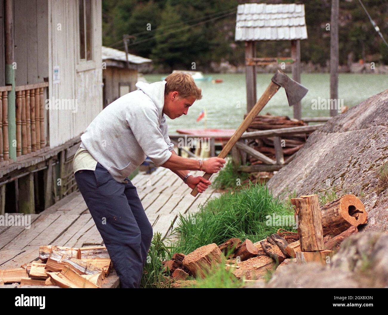 Raleigh international expedition hi-res stock photography and images ...