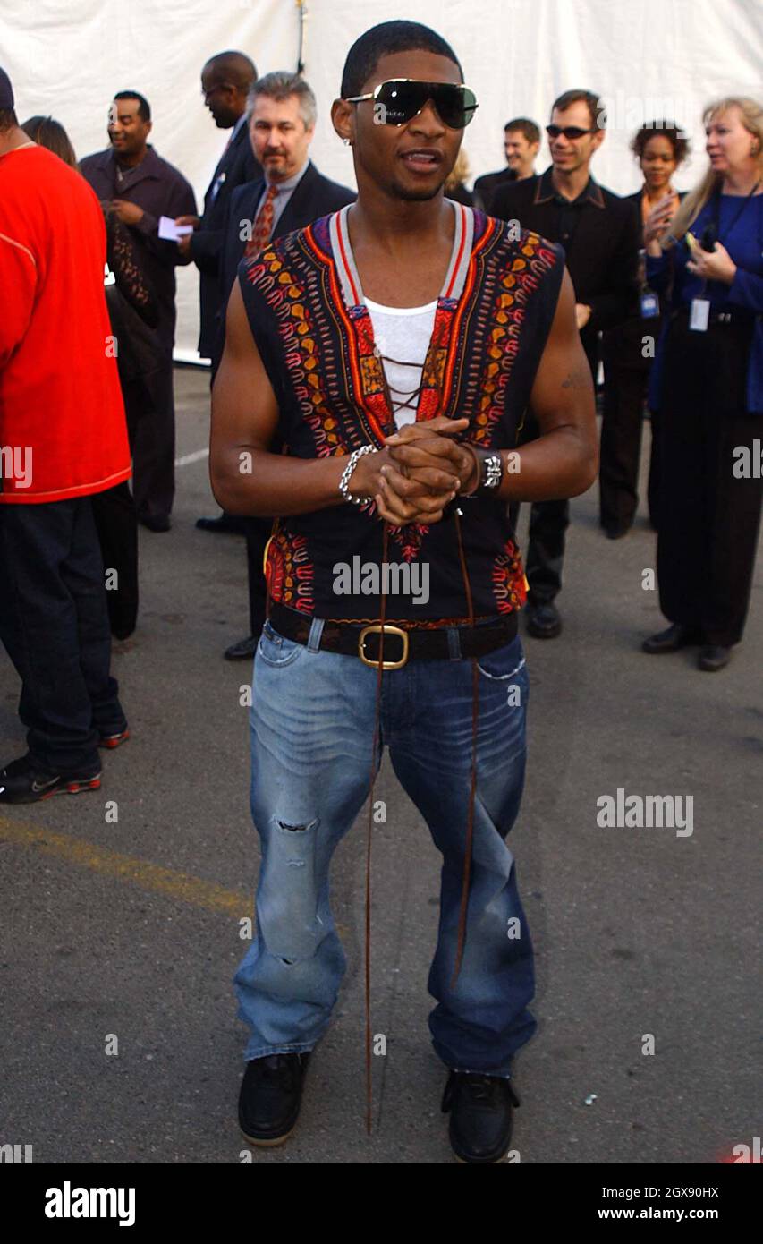 Usher at the American Music Awards in Los Angeles, CA on 1/9/02 Photo ...