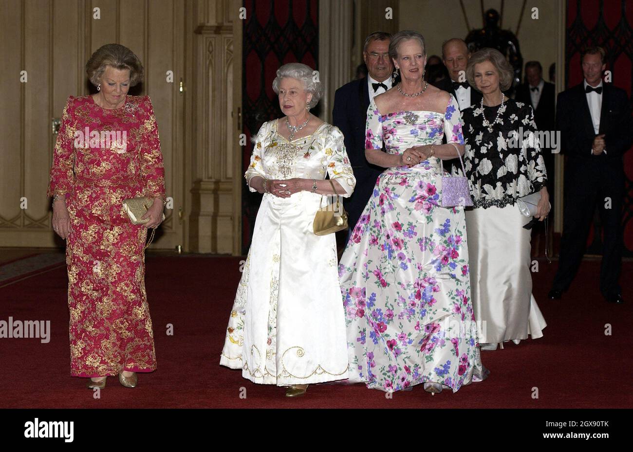 Queen Beatrix of Holland, Queen Elizabeth II, land Queen Margreth of ...