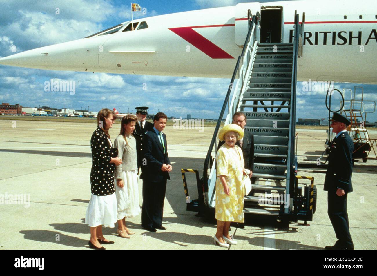 H.R.H The Queen Mother has a ride on Concorde on her 80th Birthday ...