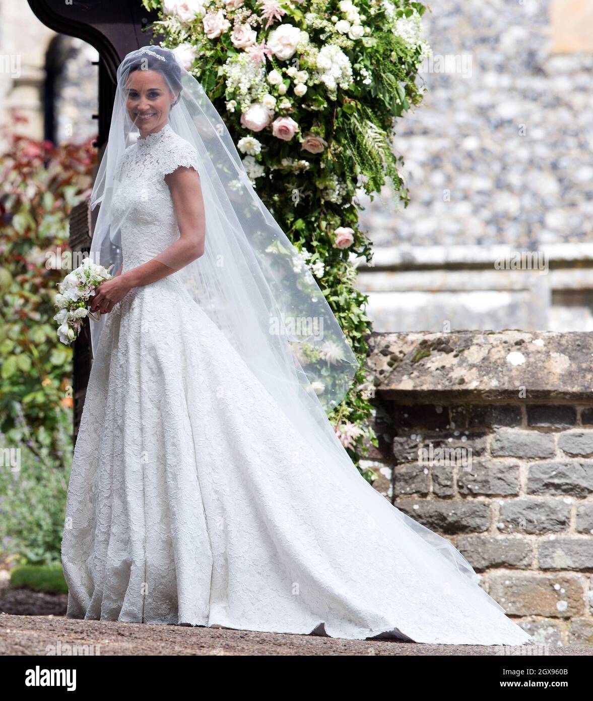 Pippa Middleton arrives for her wedding to James Matthews at St Mark's ...