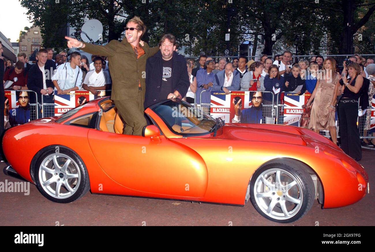 Paul Kaye and Johnny Vegas arrive by car to the premiere of "Blackball ...