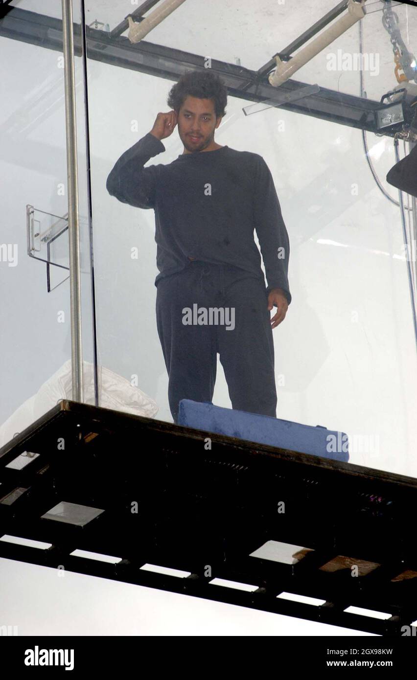David Blaine in the glass box for his latest stunt spending 44 days ...