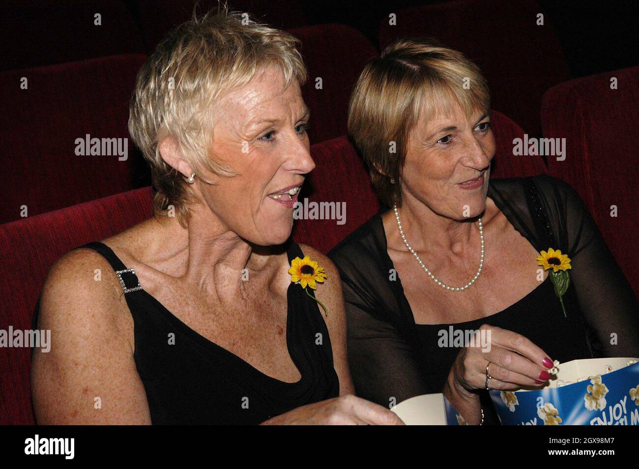 Original calendar girls hi-res stock photography and images - Alamy