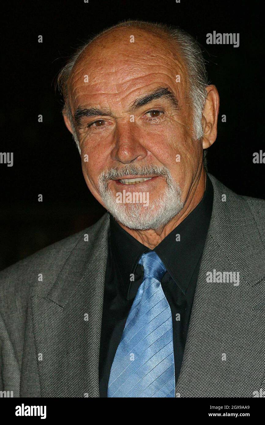 Sean Connery at the film premiere of The LEAGUE of the extraordinary ...
