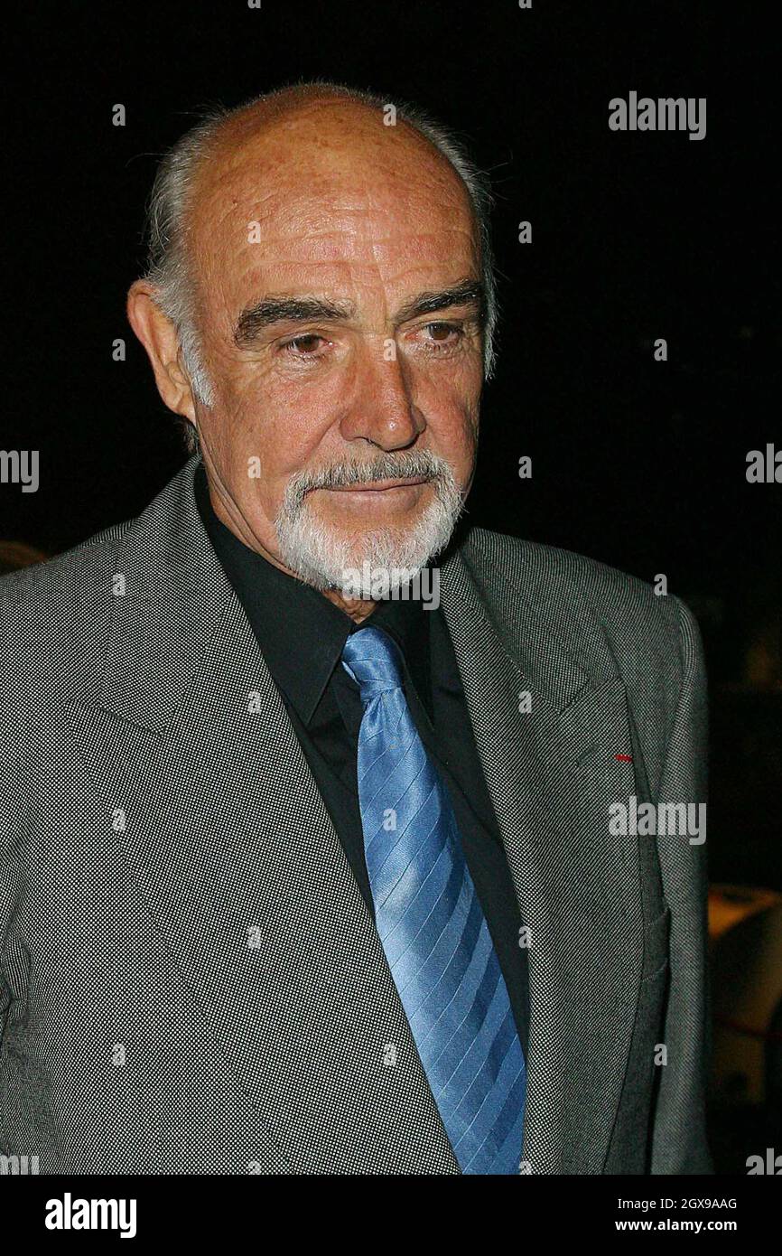Sean Connery at the film premiere of The LEAGUE of the extraordinary ...