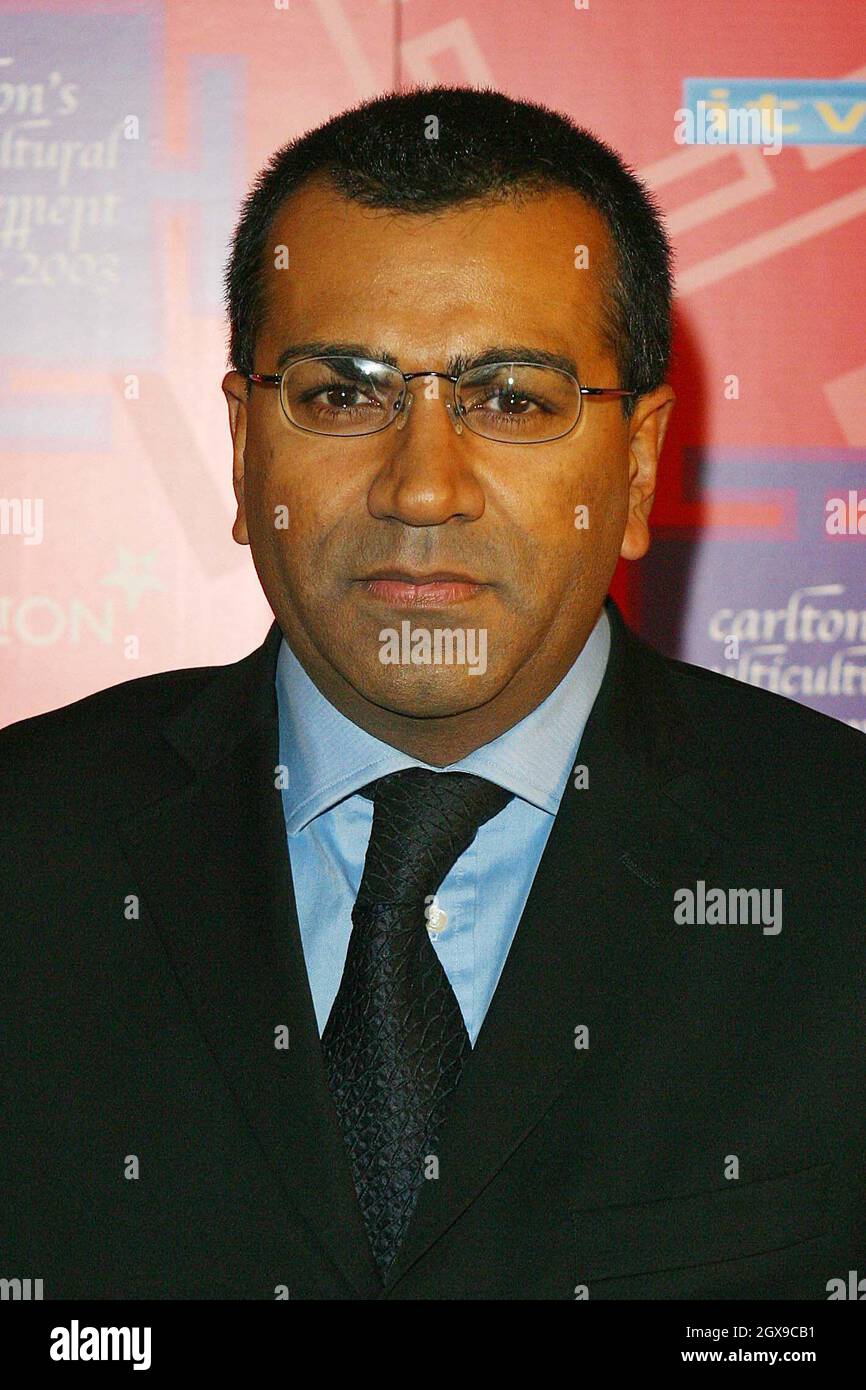 Martin Bashir at The Carlton's Multicultural Achievement Awards 2003 ...