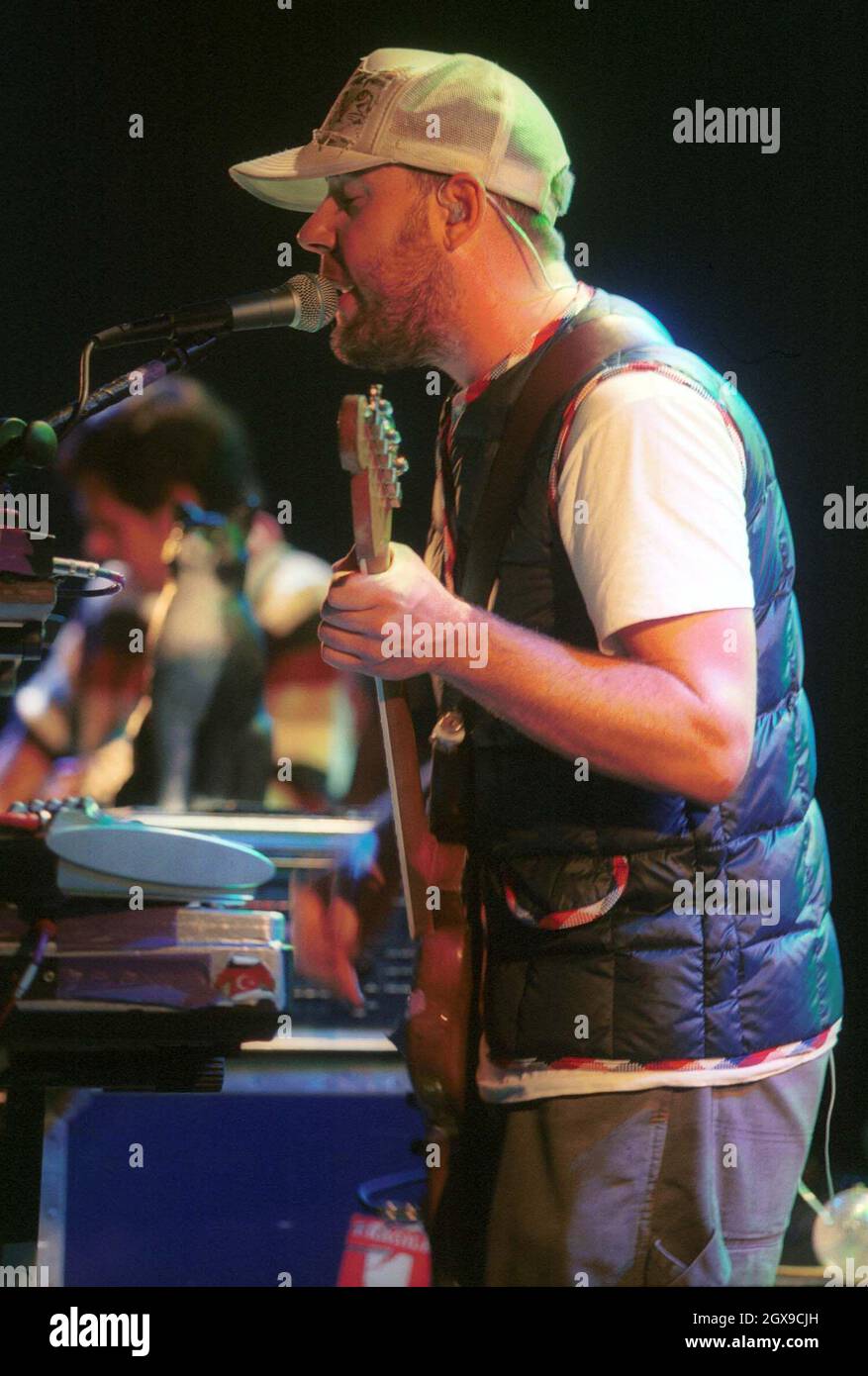 Grandaddy perform hi-res stock photography and images - Alamy