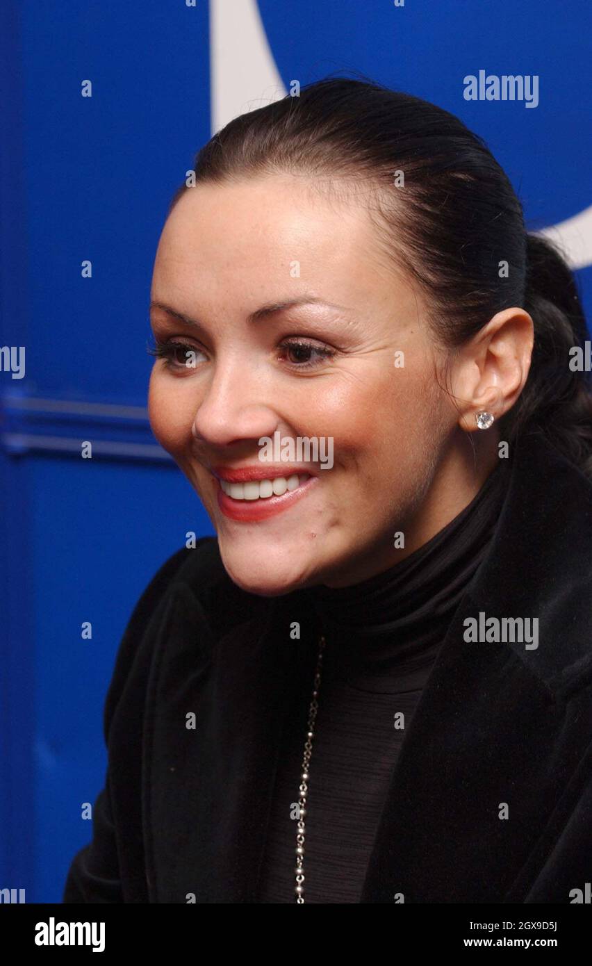 Martine Mccutcheon At Whsmith Signing Copies Of Her New Book Stock