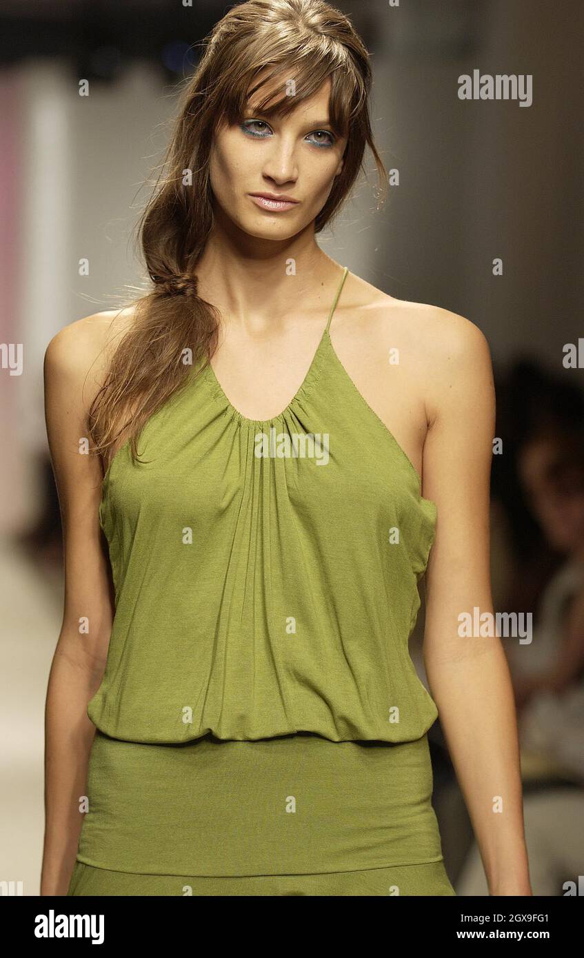 The Cynthia Vincent show for Spring 2004 at Los Angels Fashion Week ...