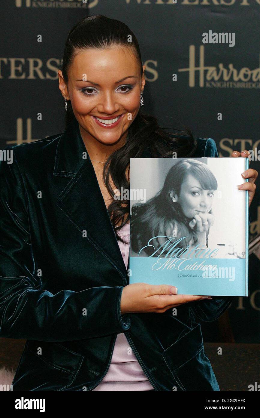 Martine McCutcheon at Waterstones in Harrod's, London Stock Photo - Alamy