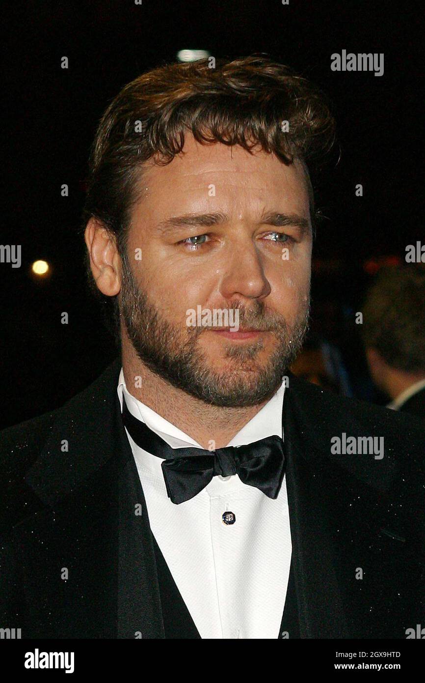Russell Crowe at the premiere of 'Master and Commander' at the Odeon ...