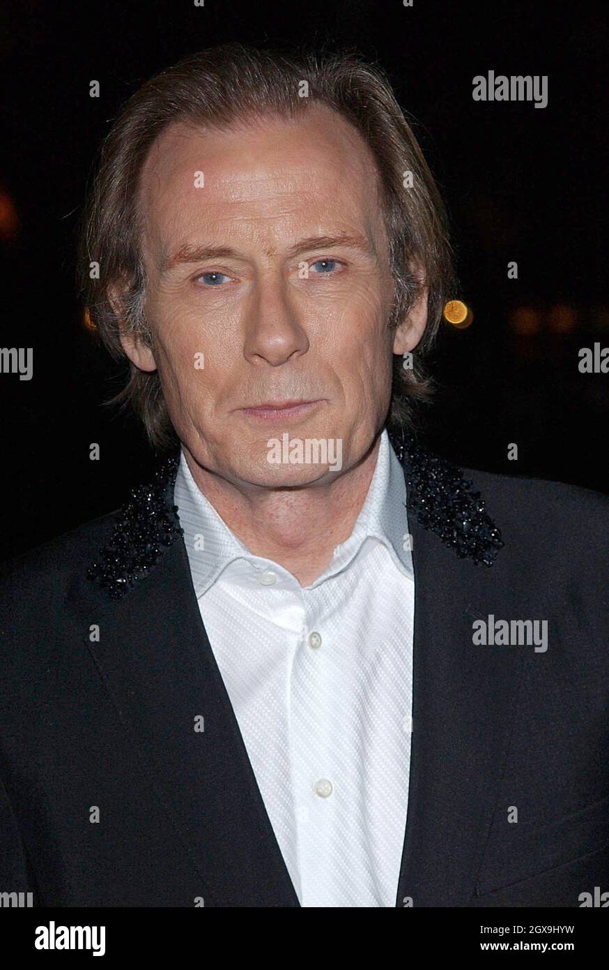 Bill Nighy at the premiere of Love Actually Stock Photo - Alamy